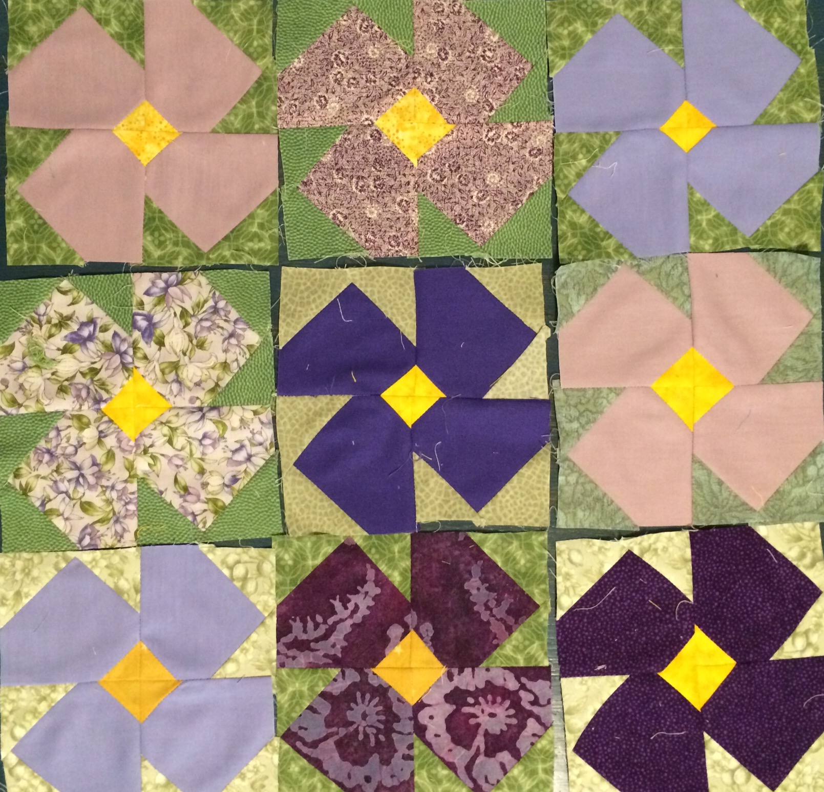 Violets for Old MacDonald Mystery Quilt | Block Lotto